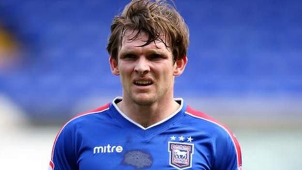 Ipswich Town's Jay Tabb expects Premier League return - BBC Sport