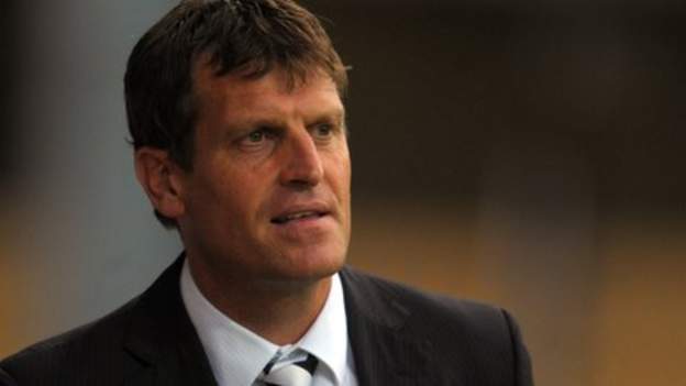 Craig Short: Former Blackburn defender returns as coach - BBC Sport