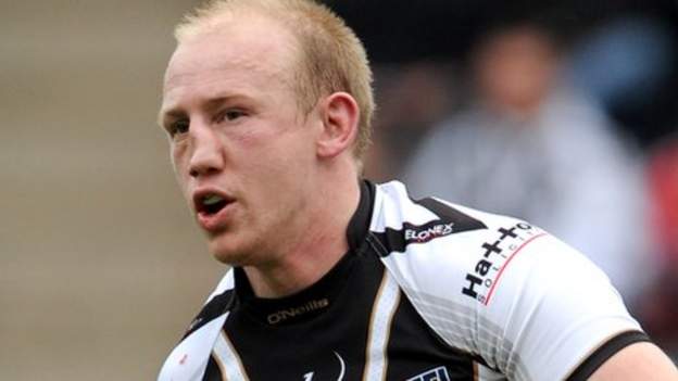 Shaun Briscoe joins Workington after Widnes exit - BBC Sport