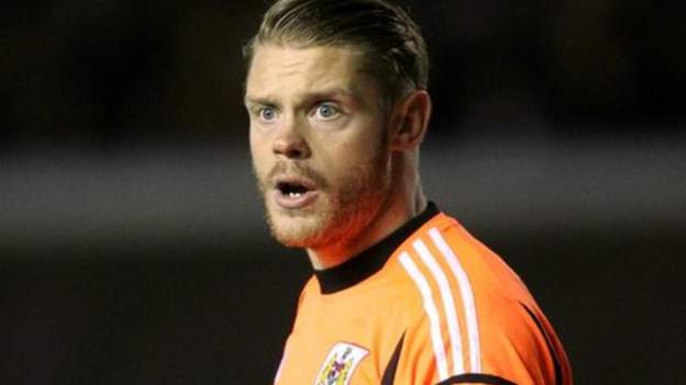 Ipswich Town: Dean Gerken signs after Bristol City release - BBC Sport