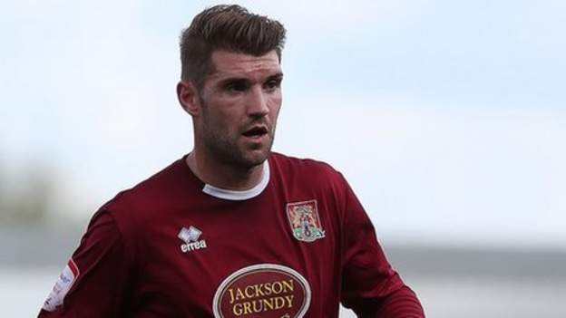 Ben Harding: Torquay United agree deal for midfielder - BBC Sport