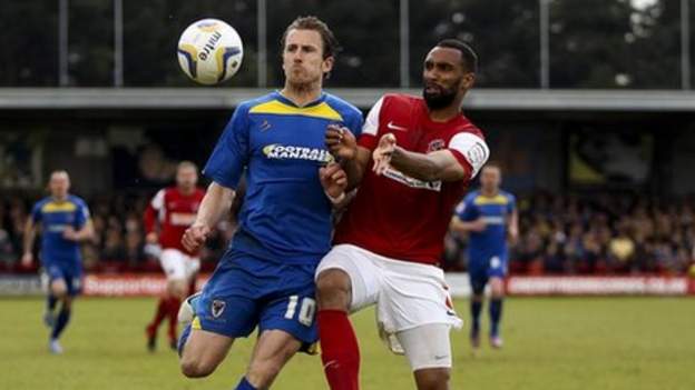 Fleetwood's Nathan Pond wants promotion in testimonial year - BBC Sport