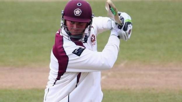 Northants v Gloucestershire: Sales and Coetzer on form - BBC Sport