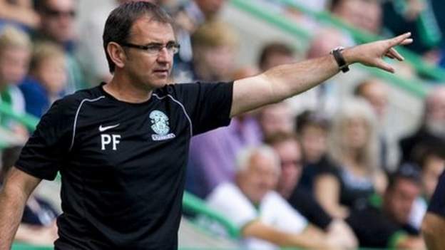 Hibs boss Pat Fenlon calm on fans' reaction to home defeat - BBC Sport