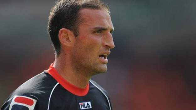 Morecambe defender Chris McCready out injured for three months - BBC Sport