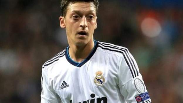 Transfer deadline day: Ozil's move to Arsenal tops record day - BBC Sport