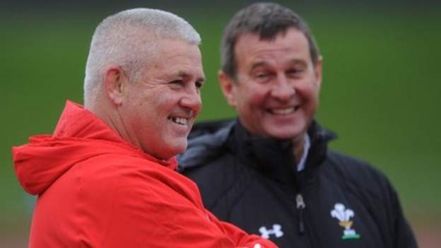 WRU chief Roger Lewis set for new Warren Gatland contract talks - BBC Sport