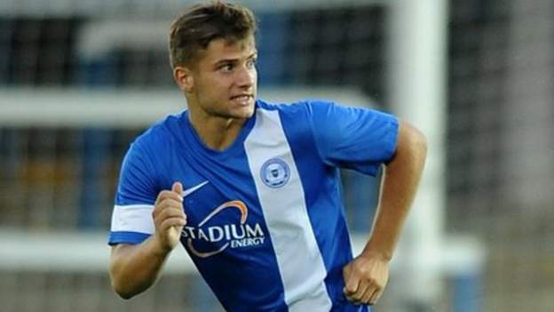 Nuneaton Town: Posh's Richens signs for Boro on month's loan - BBC Sport