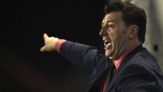 Roddy Collins is appointed new Derry City manager - BBC Sport