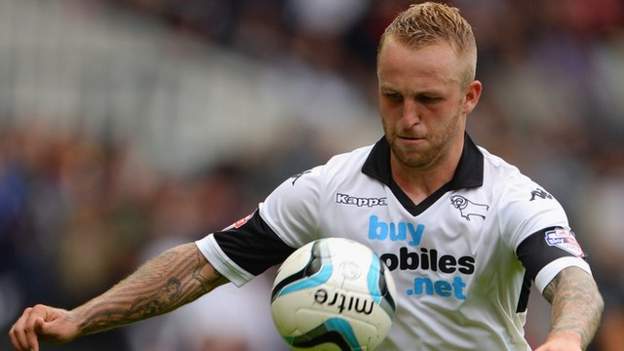 Derby County: Johnny Russell leads way for returning Rams - BBC Sport