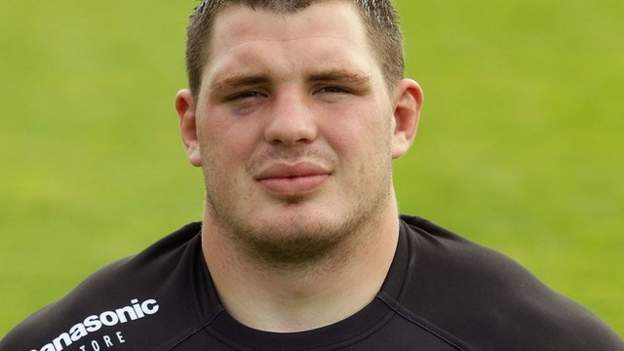 James Phillips: Exeter Chiefs loan forward to Cornish Pirates - BBC Sport