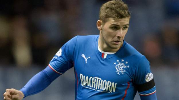 Rangers: Kyle Hutton suffers broken leg - BBC Sport