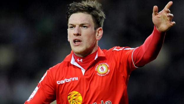 Matt Tootle: Crewe defender ignores transfer speculation - BBC Sport