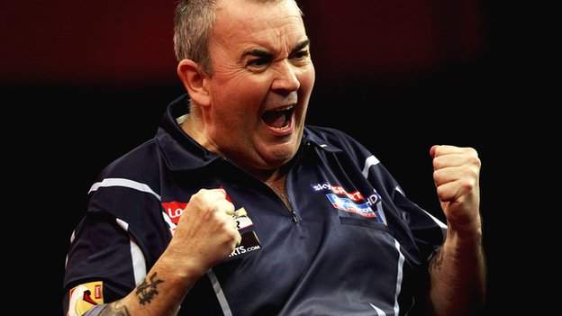 PDC World Darts Championship: In bed with Phil 'The Power' Taylor - BBC ...