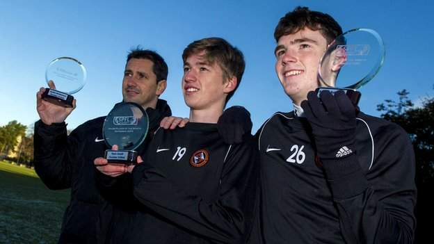 Ryan Gauld: Dundee United teenager wins November award - BBC Sport