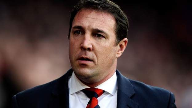 Cardiff City boss Malky Mackay's plans upset owner Vincent Tan - BBC Sport