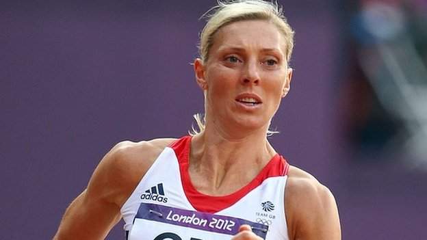 Lee McConnell returns to training nine weeks after new baby - BBC Sport