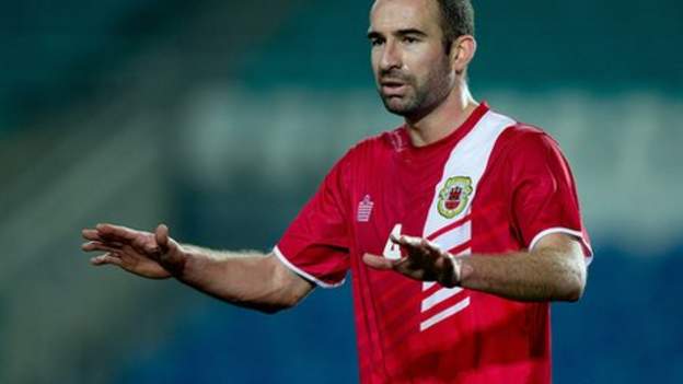 Danny Higginbotham: Defender quits after losing love for playing - BBC ...