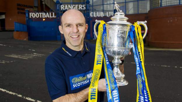 Rangers cash losses unacceptable, says Alex Rae - BBC Sport