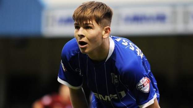 Gillingham: Jake Hessenthaler aims to emulate father Andy - BBC Sport