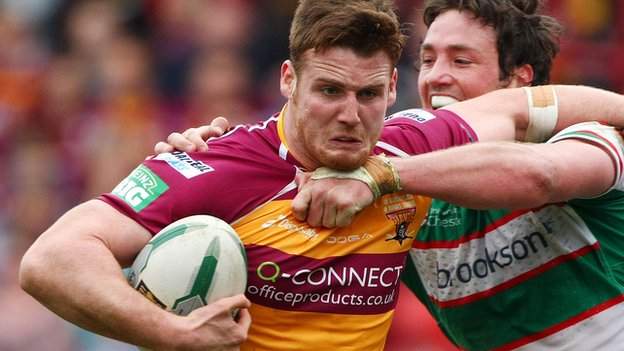 Bradford Bulls sign Huddersfield Giants prop Anthony Mullally - BBC Sport