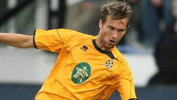 Harrison Dunk out of Cambridge United run-in - BBC Sport