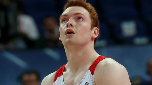 Dan Purvis takes bronze to retain World Cup Series lead - BBC Sport