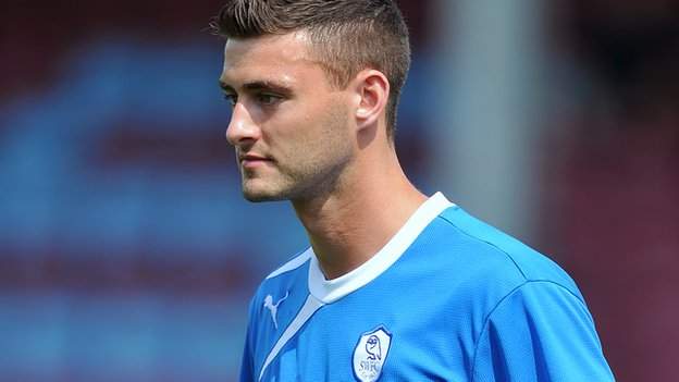 Gary Madine: Carlisle United striker aims to repay club's faith - BBC Sport