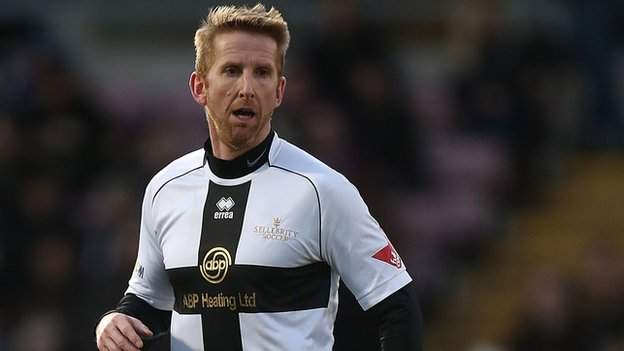 Iwan Roberts doubts inside knowledge advantage - BBC Sport