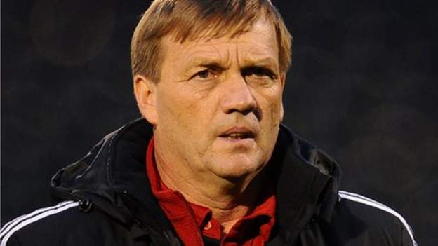 Steve Wigley set for Nottingham Forest move from Fulham - BBC Sport