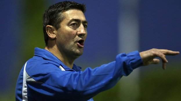 Peter Hutton appointed to succeed Roddy Collins as Derry City boss ...