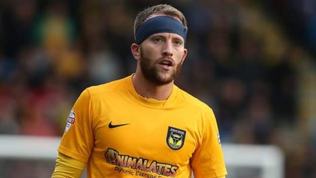 Sean Rigg: AFC Wimbledon sign Oxford United winger - BBC Sport