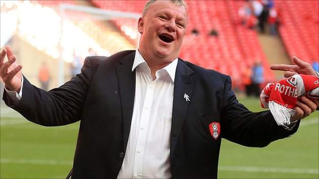 Steve Evans: Rotherham manager urged play-off "desire" - BBC Sport