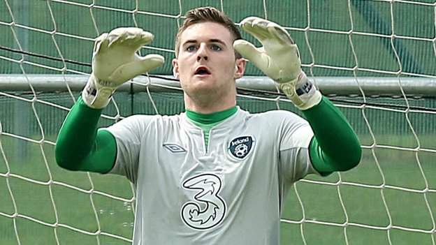 Ian Lawlor: Teenage Man City keeper called up by Republic - BBC Sport