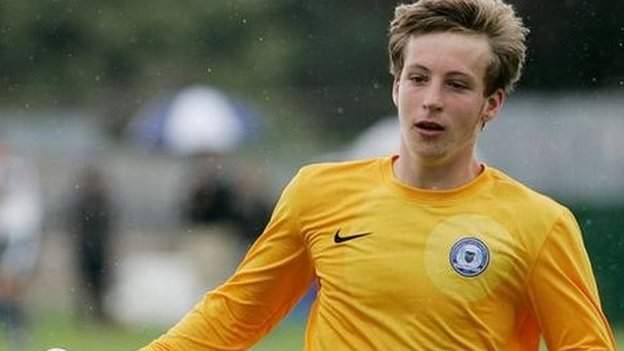 Wycombe Wanderers: Alex Lynch joins from Peterborough United - BBC Sport