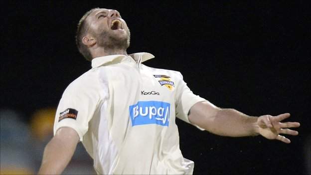 Nathan Rimmington: Hampshire sign paceman as T20 cover - BBC Sport