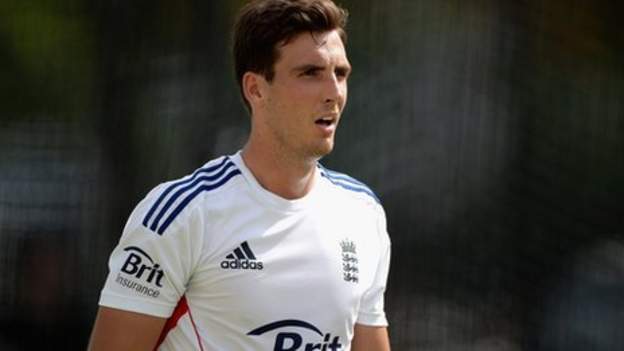 Steven Finn: England bowler signs new Middlesex contract - BBC Sport