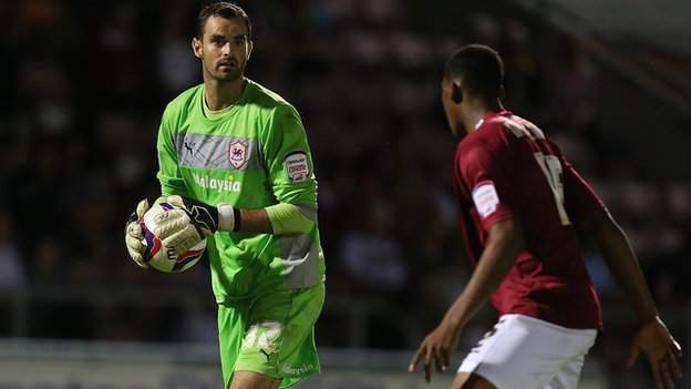 Joe Lewis: Blackpool sign Cardiff goalkeeper on loan - BBC Sport
