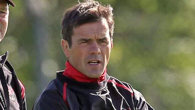 Allen Clarke appointed as Ulster Rugby forwards coach - BBC Sport