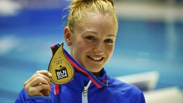 European Championships: Sarah Barrow wins diving gold - BBC Sport