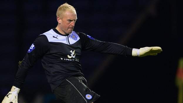 Leicester: Conrad Logan to stay at Rochdale until January - BBC Sport
