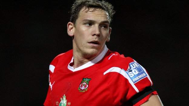 Ex-Wrexham striker Danny Wright agrees deal with Gateshead - BBC Sport