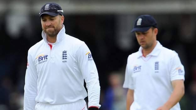 Matt Prior & Jonathan Trott lose England central contracts - BBC Sport