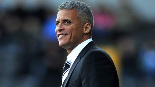 Keith Curle: Carlisle name ex-England defender as manager - BBC Sport