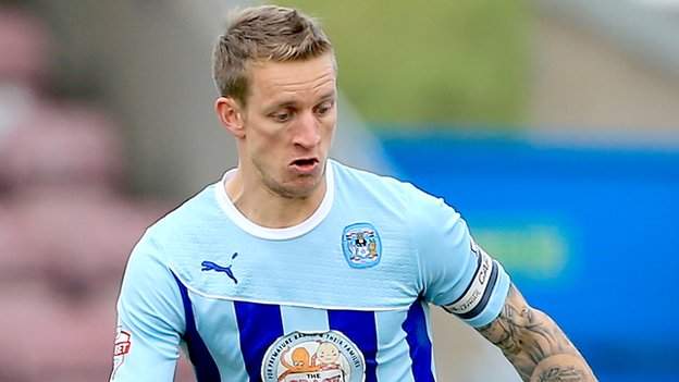 MK Dons: Carl Baker joins League One side - BBC Sport