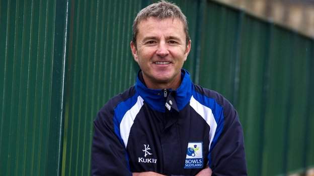 David Gourlay steps down as Bowls Scotland head coach - BBC Sport
