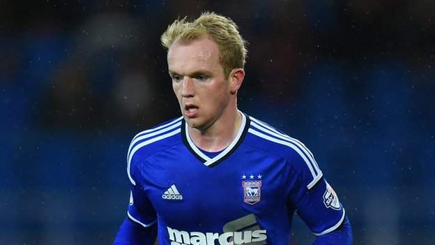 Jonny Williams: Ipswich Town unsure midfielder will return - BBC Sport
