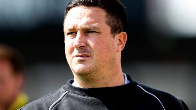 Paul Cox: Mansfield Town part company with manager - BBC Sport