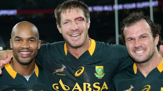 Bakkies Botha: South Africa lock quits international rugby - BBC Sport