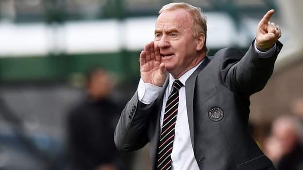 St Mirren players behind Tommy Craig, says Thomas Reilly - BBC Sport
